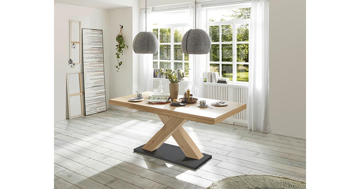 Jídelní stoly - oblíbené kategorie • Möbelix