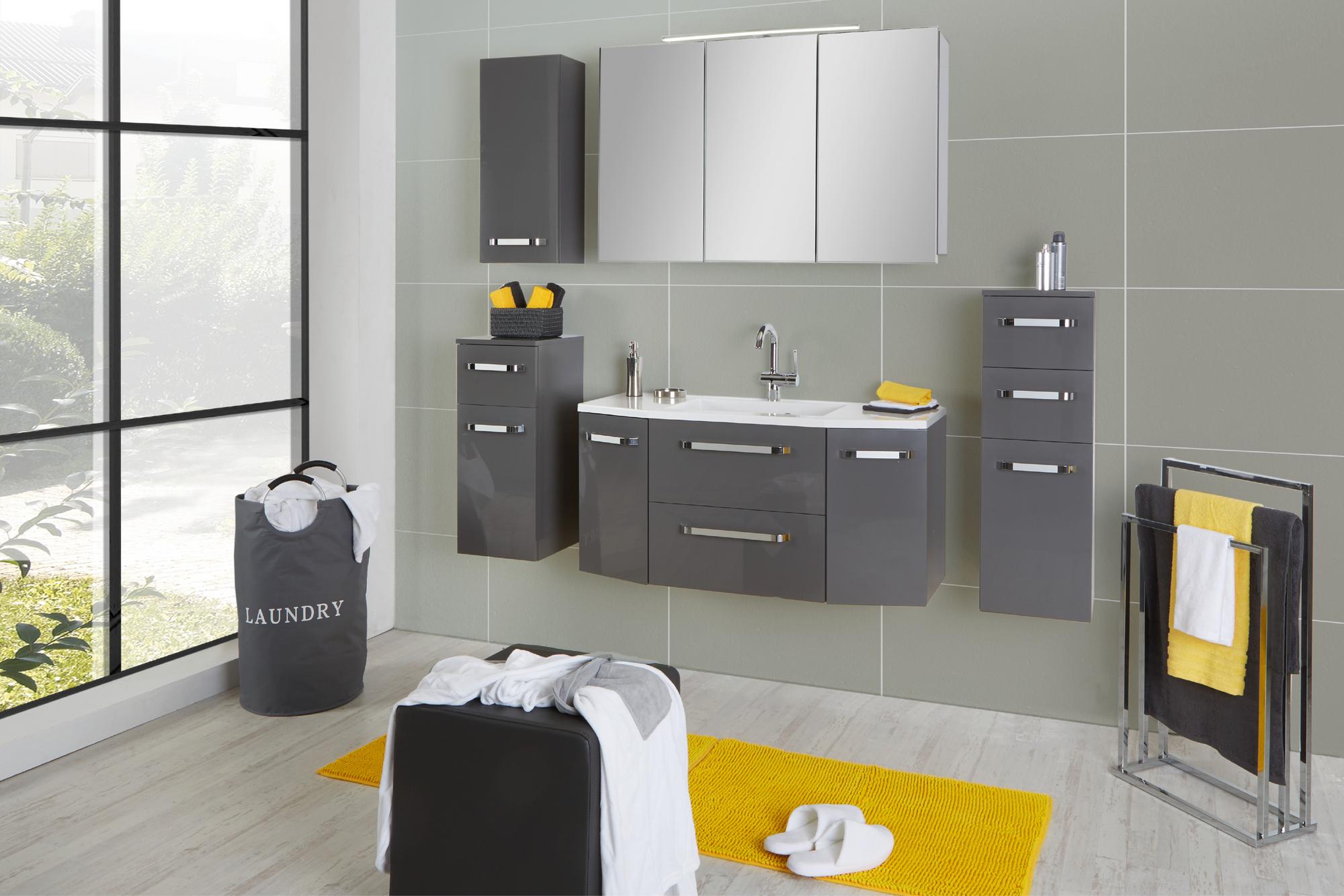 Badezimmer Serie Bavelli | Möbelix