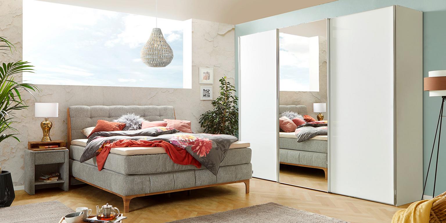 Šatní skříně na míru - Bydlení na míru | Möbelix