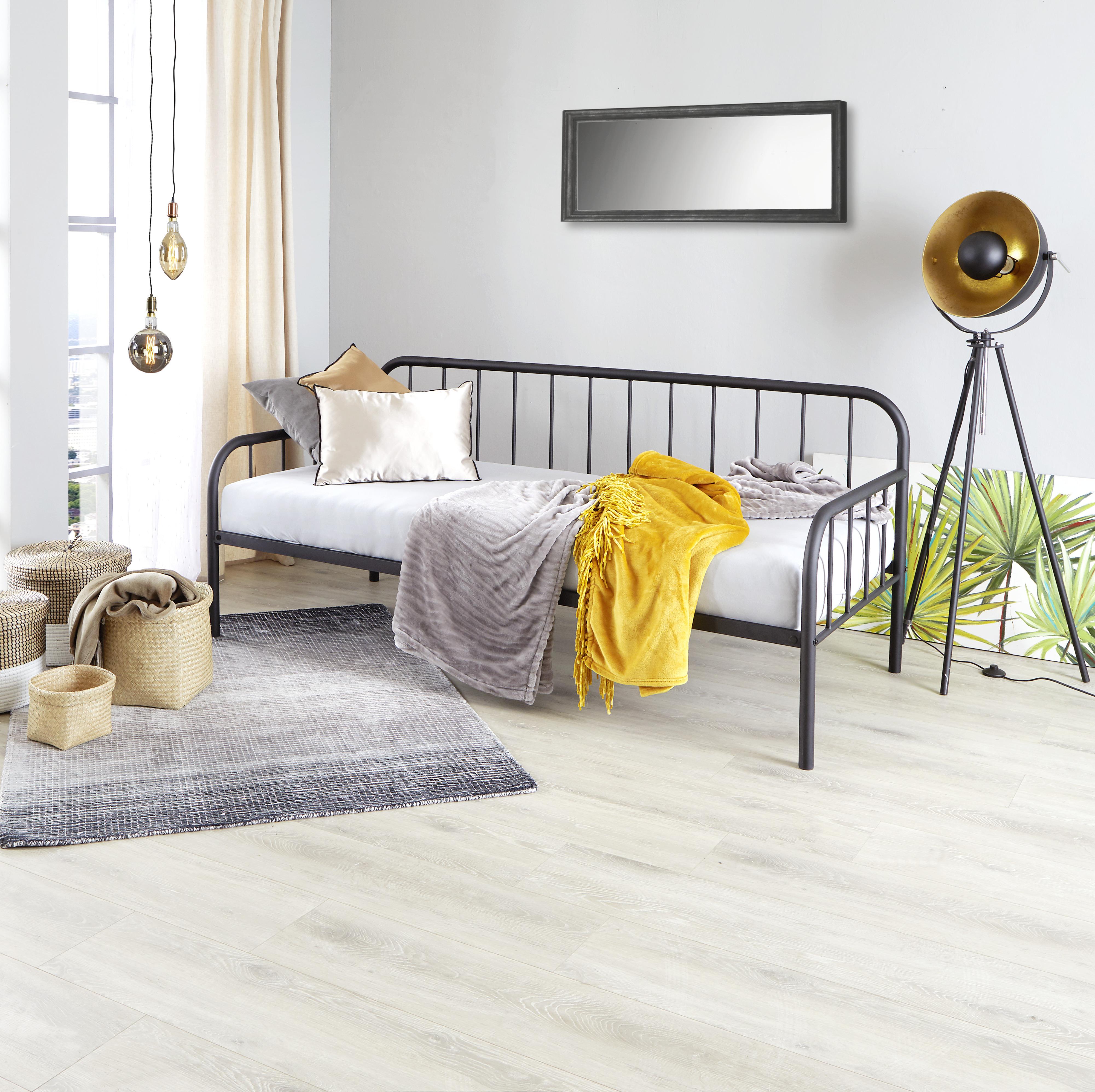 Kovová industriální postel černá, s roštem