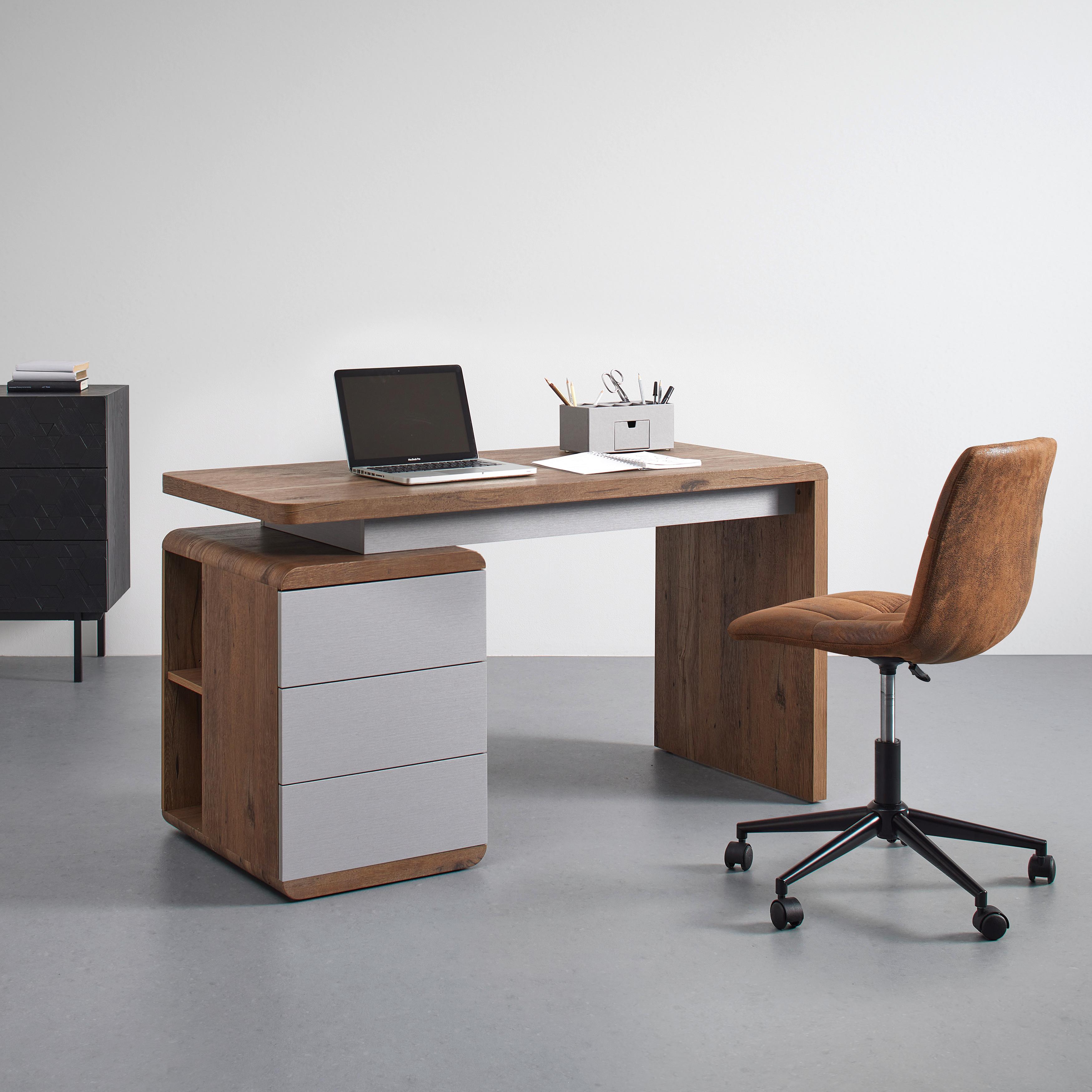 Kancelárske, písacie a PC stoly | Möbelix