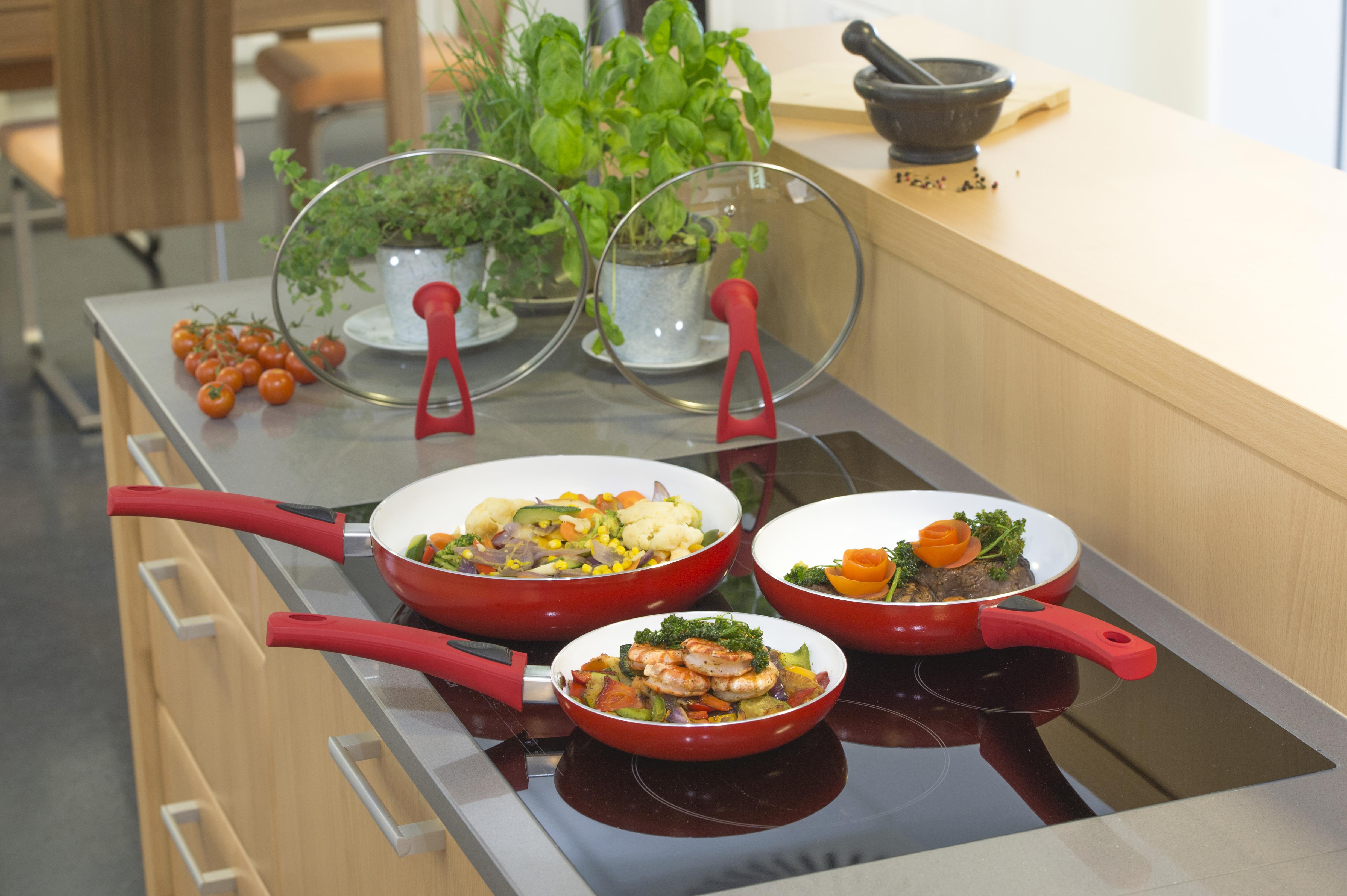 Praktischer Helfer: Pfannenschutz TASSILO im Set